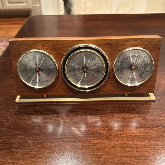 Wall Decor | Vintage Desk Weather Barometer | Poshmark